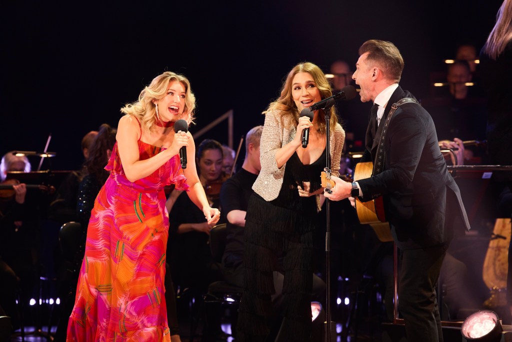 Hopelessly Devoted @ Adelaide Festival Centre, Adelaide15/6/2024 - Hi ...