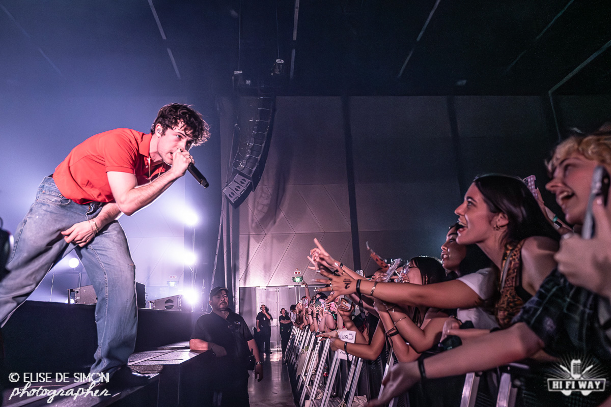 Wallows, Grentperez @ Entertainment Centre Theatre, Adelaide 7/12/2024 ...