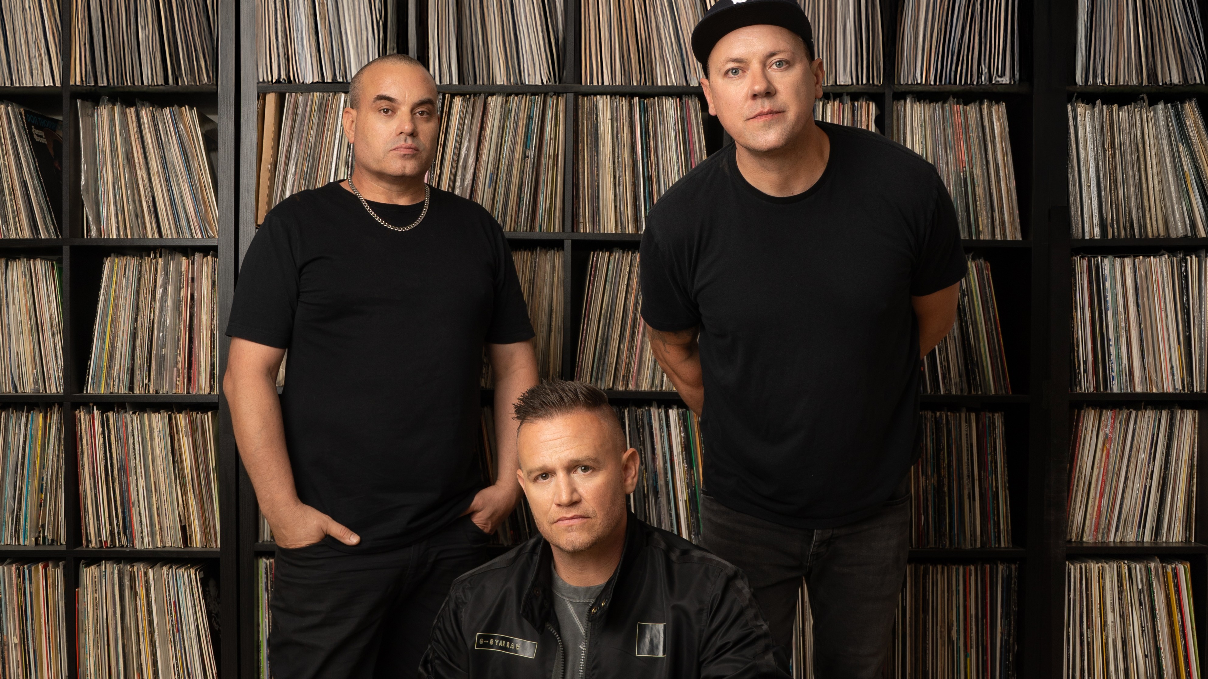 Australian Music Royalty Take Pole-Position As Hilltop Hoods Headline ...