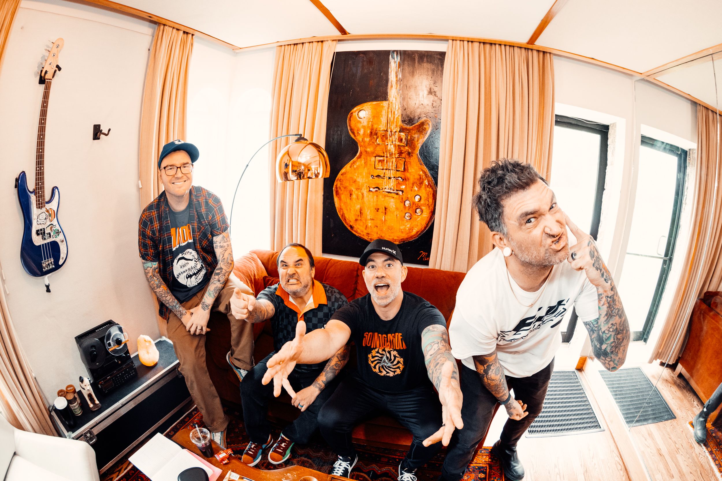 New Found Glory Are Set For Good Things Side Shows - Hi Fi Way