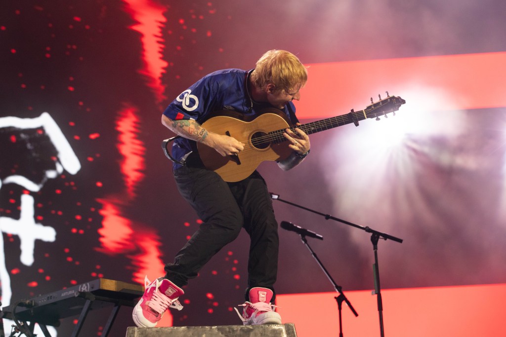 Superstar ED SHEERAN All-New LOOP TOUR Starts This Friday In New ...